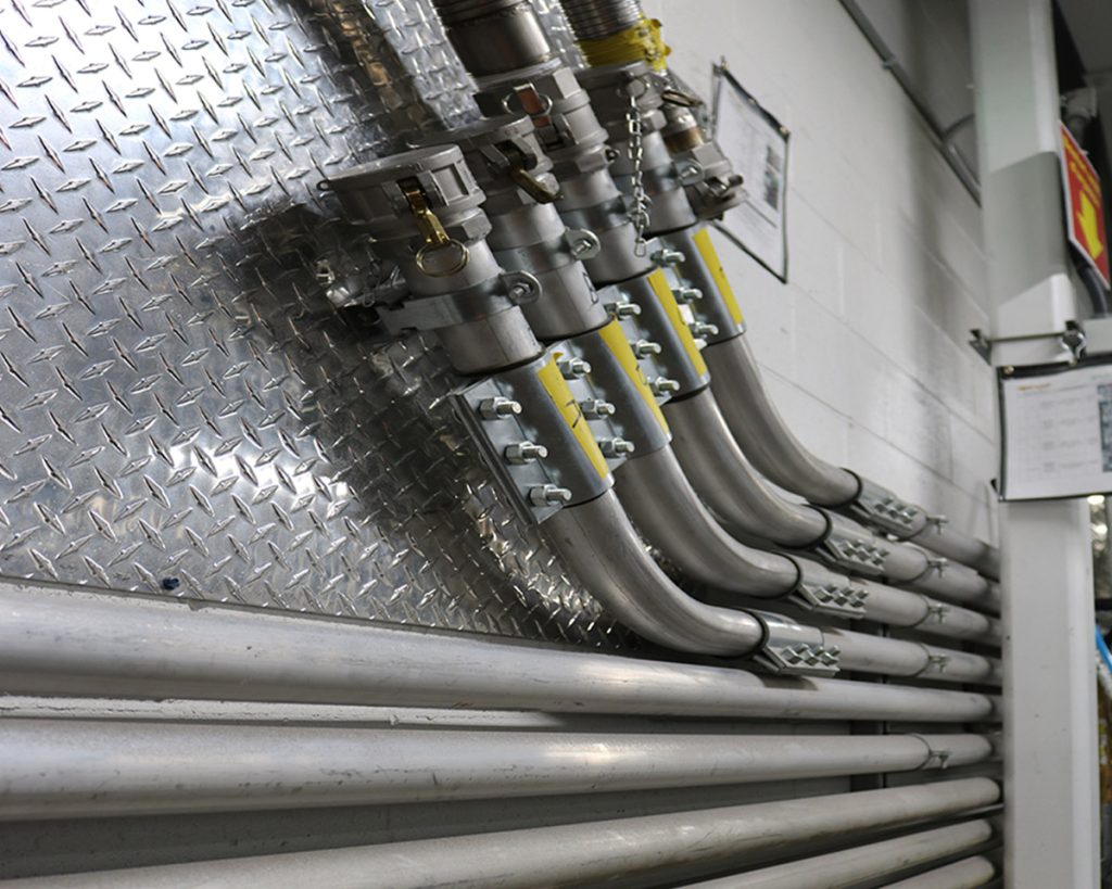 Installation of a piping and pneumatic transfer network - R.L. DOUCET